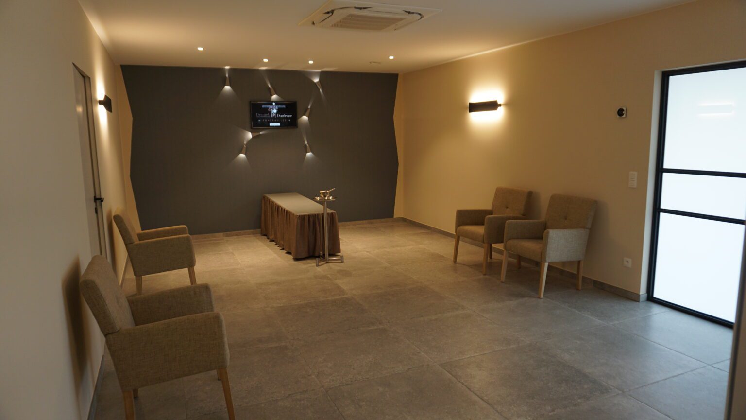 Nos Funérariums - Funérailles Desmet Dardenne